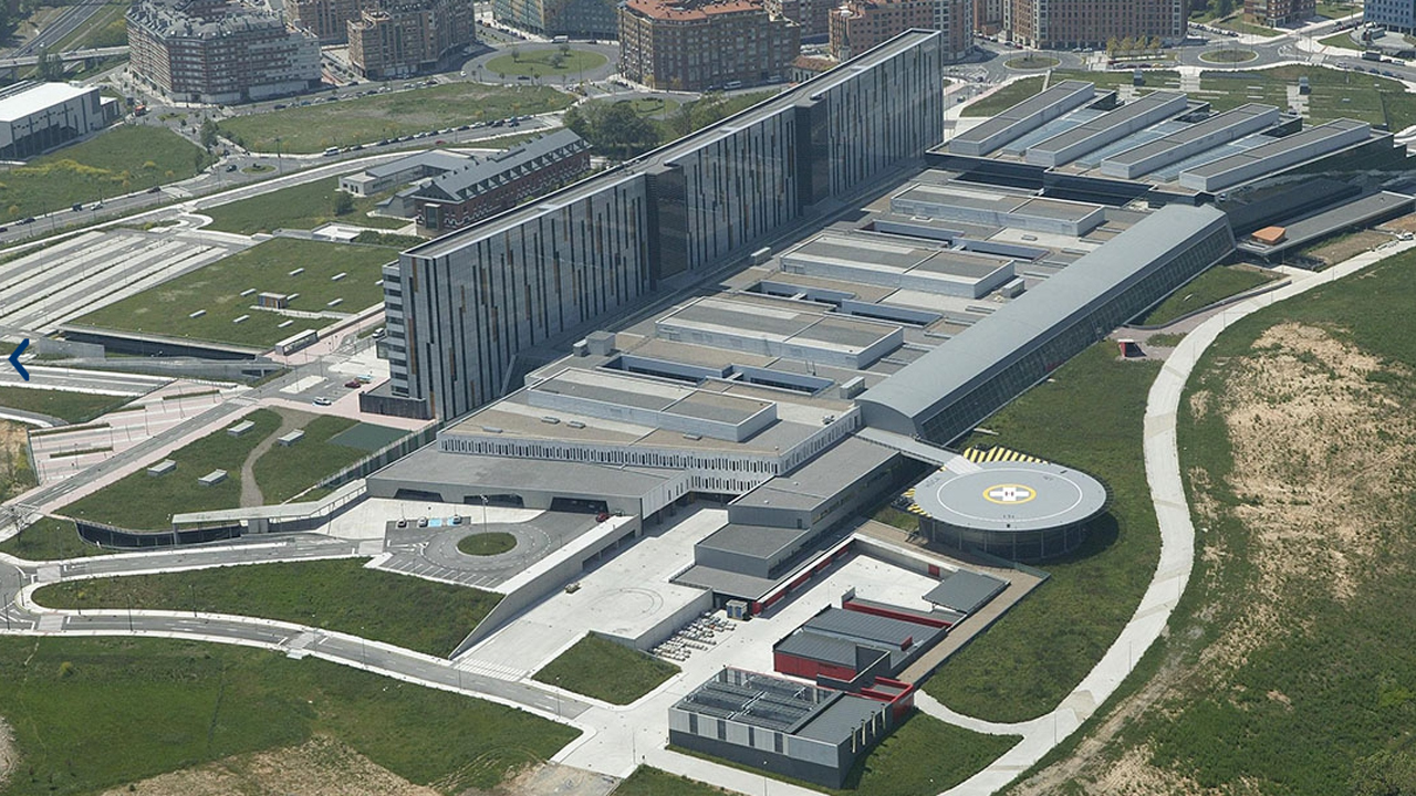 Los robots del HUCA: precisión, rapidez y más de siete millones de ...