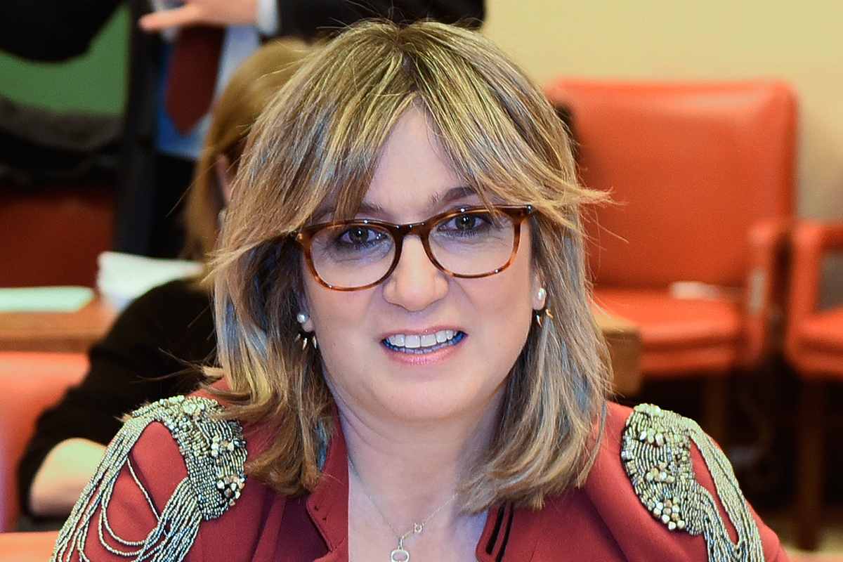 EL BLOG DE CEESS: Ana Prieto: “O nos vacunamos todos o no se vencerá al ...