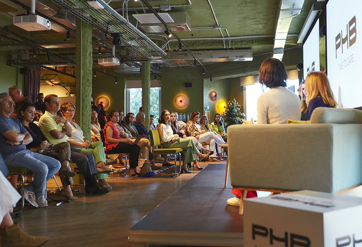 Dentaid presenta un nuevo concepto de cuidado bucal consciente con 'PHB ...